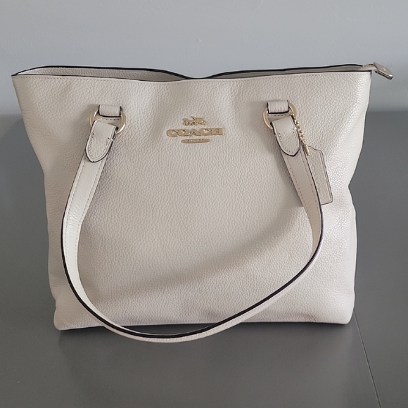 Coach | Bags | Coach Ivory Leather Tote With Gold Accents | Poshmark